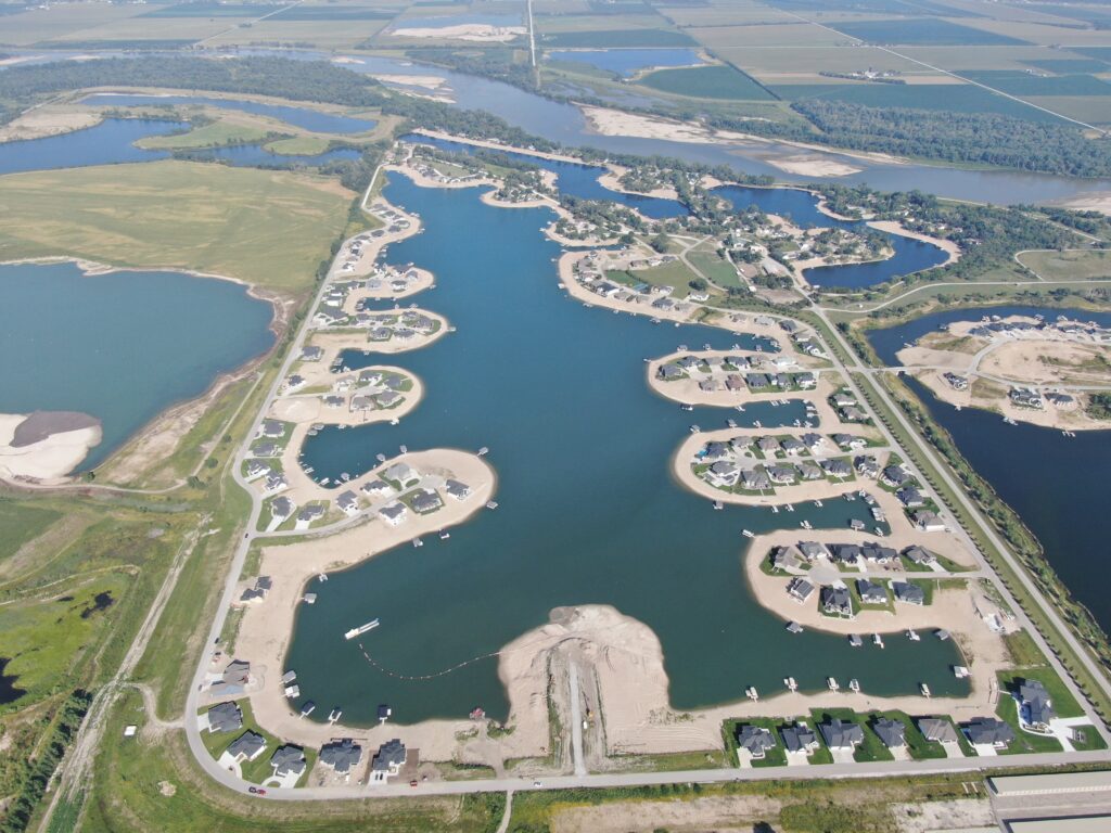 Omaha Lakes: Your Guide to the Best Lakes & Outdoor Adventures